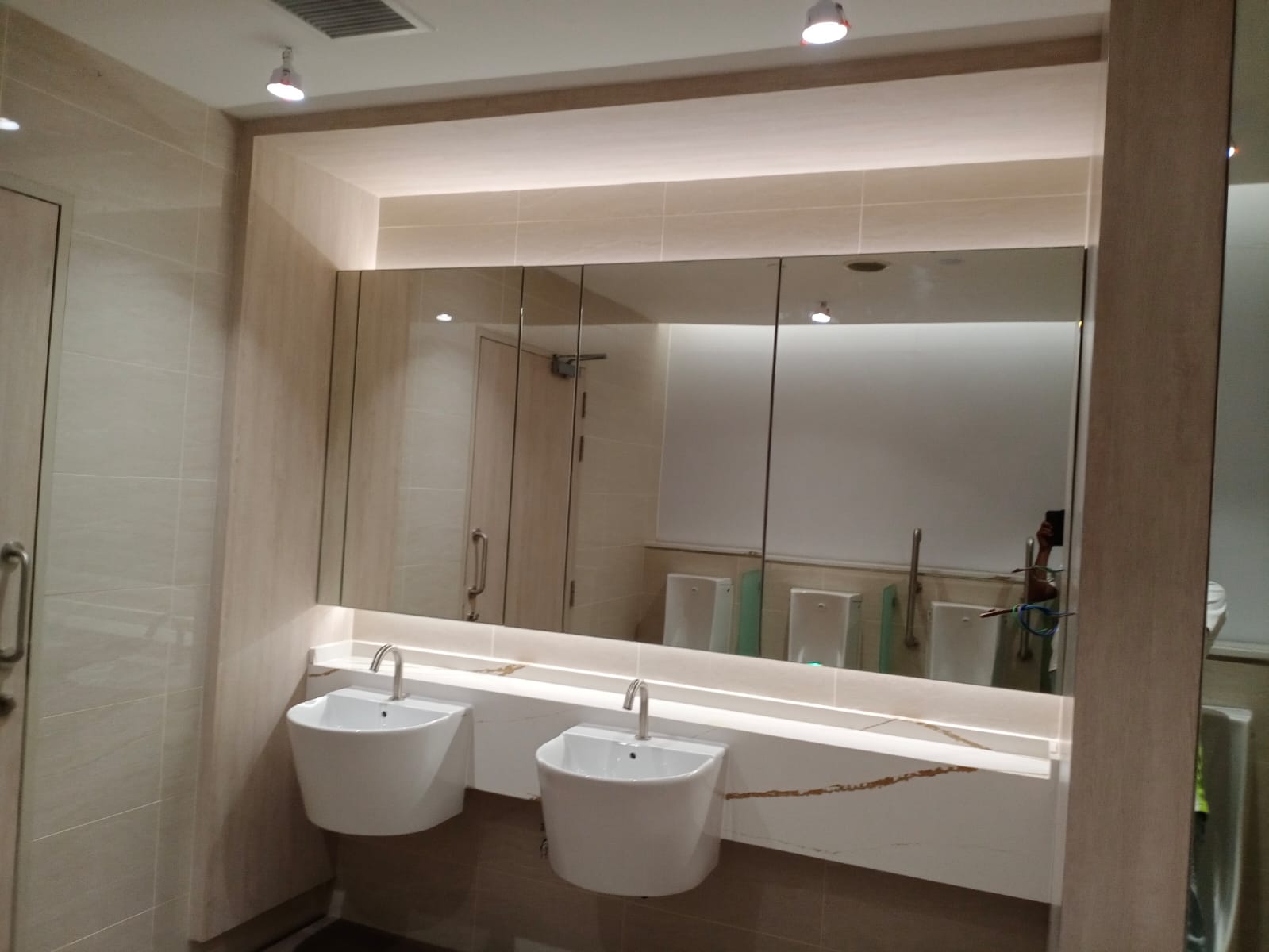 INCOME@TAMPINES POINT – Everise Construction Pte Ltd